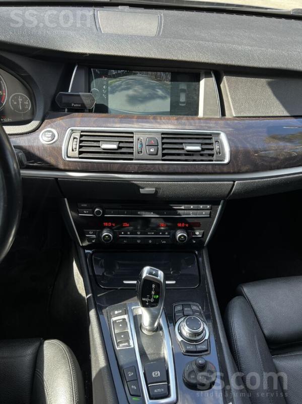 Pelēks BMW 530 2010 Rīga, ar dzinēja tilpumu 3.00 L un nobraukumu 291 tūkst. km par 10300 €, foto 10 vietnē AUTOMOTO.COM.LV
