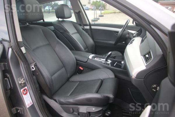 Серый БМВ 530 2010 в Тукумс, объемом двигателя 3.00 л и пробегом 246 тыс. км за 9358 €, фото 10 на AUTOMOTO.COM.LV