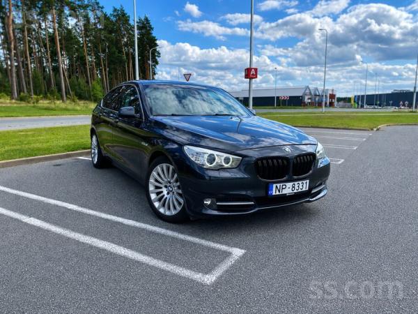 Pelēks BMW 530 2010 Rīga, ar dzinēja tilpumu 3.00 L un nobraukumu 319 tūkst. km par 8600 €, foto 1 vietnē AUTOMOTO.COM.LV