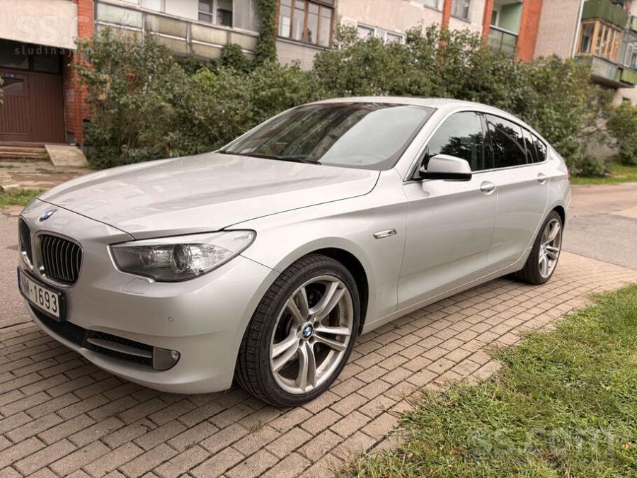 Grey BMW 530 2010 in Bauska, with an engine capacity of 3.00 L and mileage of 253 thousand km for 8000 €, photo 7 on AUTOMOTO.COM.LV