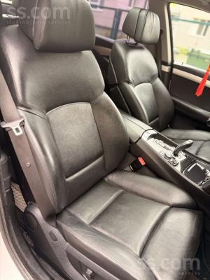 Grey BMW 530 2010 in Bauska, with an engine capacity of 3.00 L and mileage of 253 thousand km for 8000 €, photo 12 on AUTOMOTO.COM.LV
