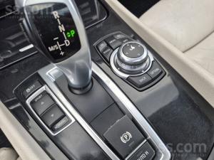 Pelēks BMW 530 2010 Rīga, ar dzinēja tilpumu 3.00 L un nobraukumu 320 tūkst. km par 8450 €, foto 14 vietnē AUTOMOTO.COM.LV