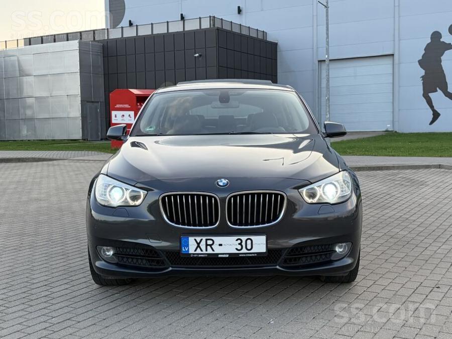 Grey BMW 530 2010 in Riga, with an engine capacity of 3.00 L and mileage of 359 thousand km for 9600 €, photo 3 on AUTOMOTO.COM.LV