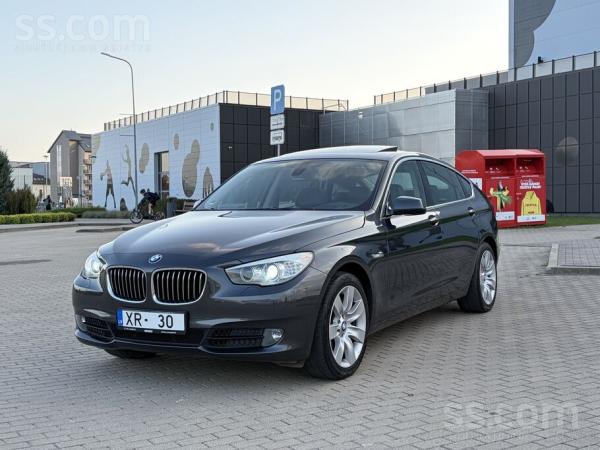 Grey BMW 530 2010 in Riga, with an engine capacity of 3.00 L and mileage of 359 thousand km for 9600 €, photo 4 on AUTOMOTO.COM.LV