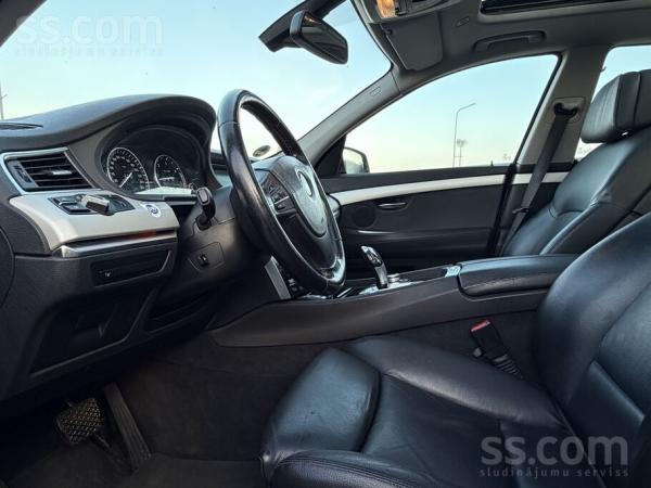 Grey BMW 530 2010 in Riga, with an engine capacity of 3.00 L and mileage of 359 thousand km for 9600 €, photo 11 on AUTOMOTO.COM.LV