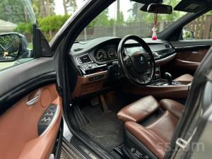 Pelēks BMW 530 2011 Rīga, ar dzinēja tilpumu 3.00 L un nobraukumu 248 tūkst. km par 11790 €, foto 10 vietnē AUTOMOTO.COM.LV