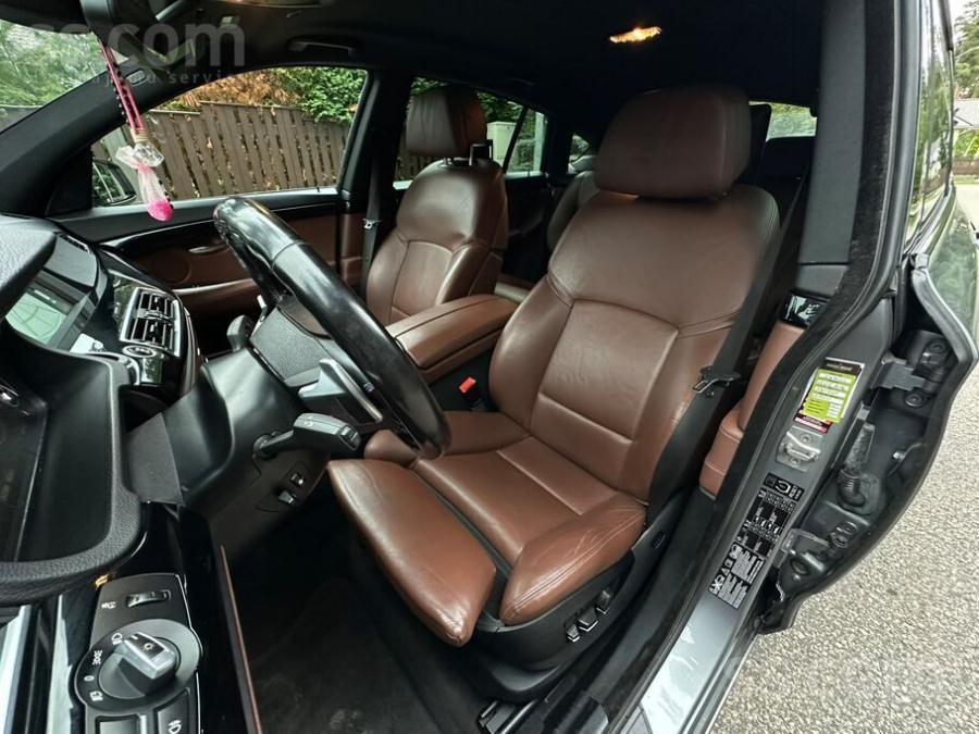 Pelēks BMW 530 2011 Rīga, ar dzinēja tilpumu 3.00 L un nobraukumu 248 tūkst. km par 11790 €, foto 12 vietnē AUTOMOTO.COM.LV