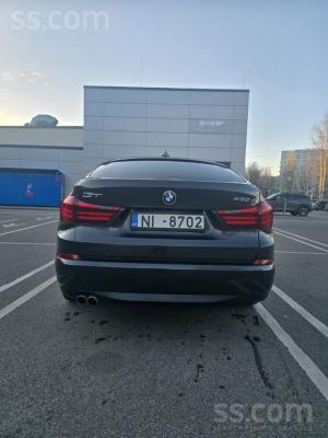 Grey BMW 530 2014 in Riga, with an engine capacity of 3.00 L and mileage of 263 thousand km for 14500 €, photo 4 on AUTOMOTO.COM.LV
