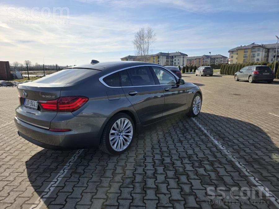 Pelēks BMW 530 2014 Rīga, ar dzinēja tilpumu 3.00 L un nobraukumu 320 tūkst. km par 15000 €, foto 8 vietnē AUTOMOTO.COM.LV
