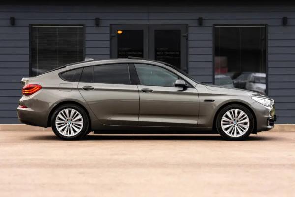 Pelēks BMW 530 2014 Jelgava, ar dzinēja tilpumu 3.00 L un nobraukumu 250 tūkst. km par 16950 €, foto 6 vietnē AUTOMOTO.COM.LV