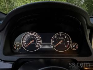 Серый БМВ 530 2015 в Огре, объемом двигателя 3.00 л и пробегом 327 тыс. км за 13700 €, фото 9 на AUTOMOTO.COM.LV