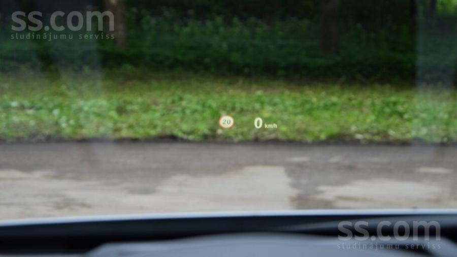 Grey BMW 530 2016 in Riga, with an engine capacity of 3.00 L and mileage of 182 thousand km for 17490 €, photo 18 on AUTOMOTO.COM.LV