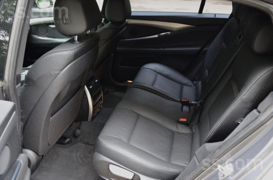 Grey BMW 530 2016 in Riga, with an engine capacity of 3.00 L and mileage of 182 thousand km for 17490 €, photo 33 on AUTOMOTO.COM.LV