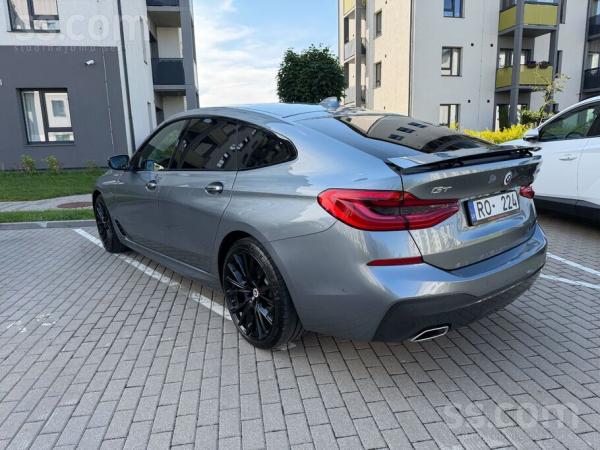 Pelēks BMW 530 2019 Rīga, ar dzinēja tilpumu 3.00 L un nobraukumu 122 tūkst. km par 28500 €, foto 3 vietnē AUTOMOTO.COM.LV