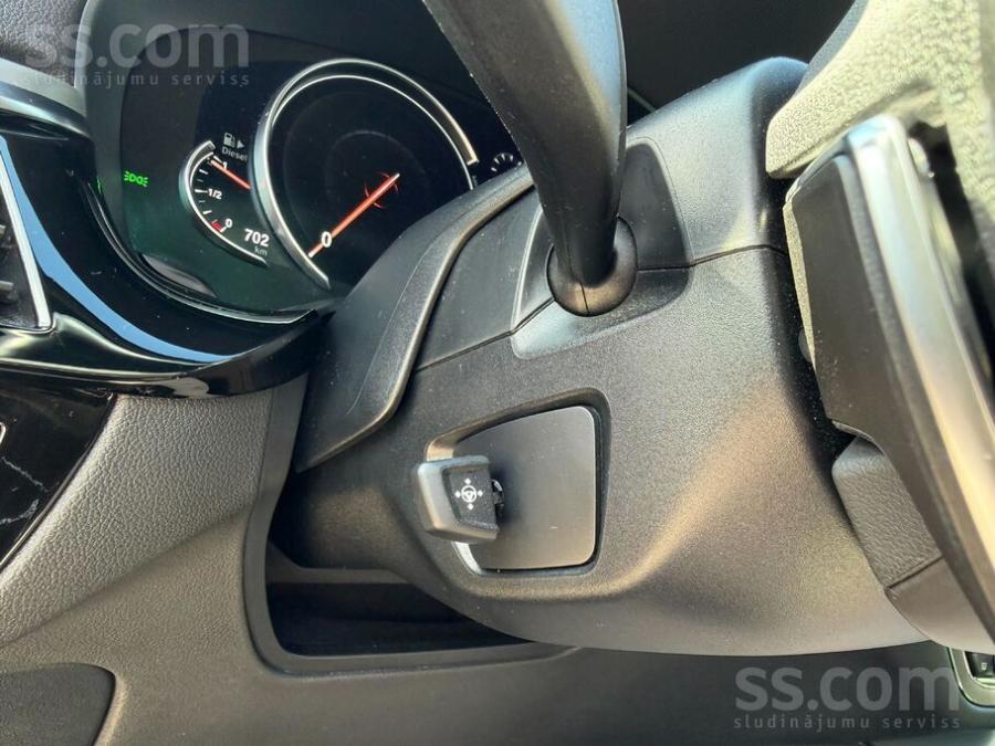 Pelēks BMW 530 2019 Rīga, ar dzinēja tilpumu 3.00 L un nobraukumu 122 tūkst. km par 28500 €, foto 19 vietnē AUTOMOTO.COM.LV