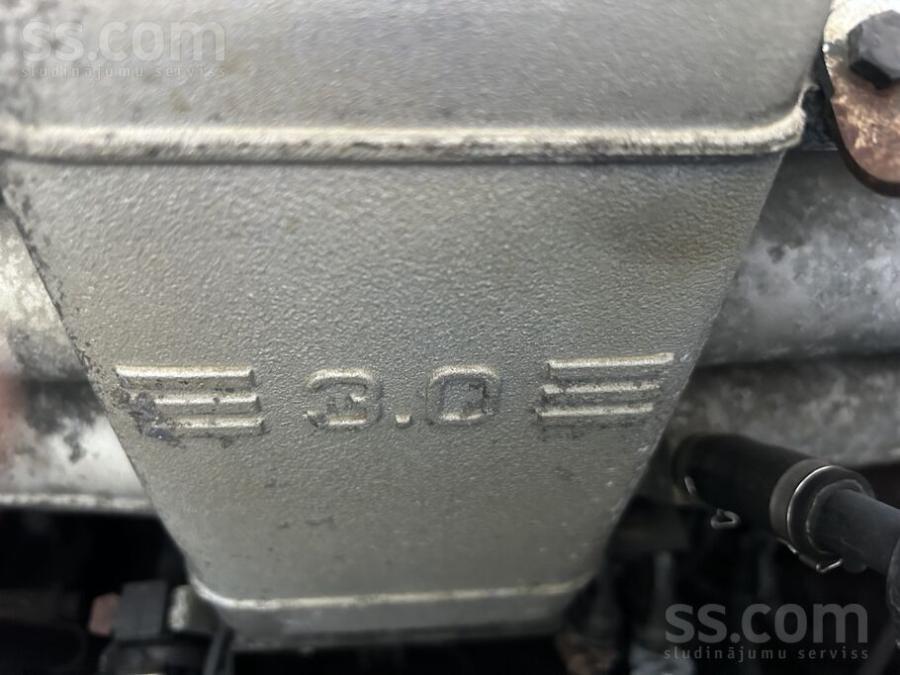 Серый БМВ 530 1989 в Талси, объемом двигателя 3.00 л и пробегом 235 тыс. км за 7900 €, фото 4 на AUTOMOTO.COM.LV