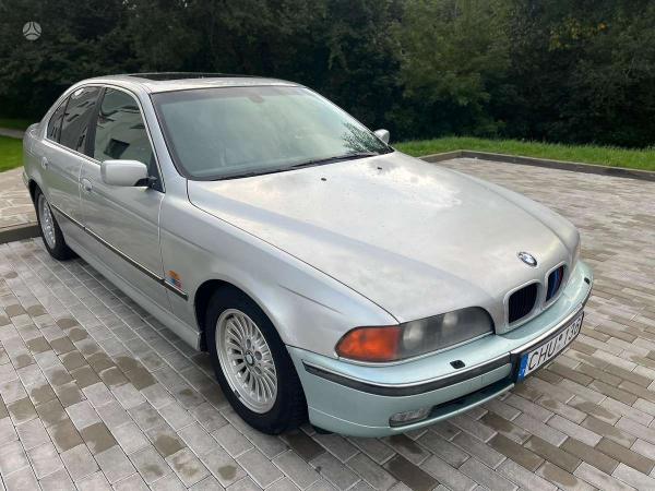 Grey BMW 530 1998 in Vilnius, with an engine capacity of 2.93 L and mileage of 420 thousand km for 1300 €, photo 7 on AUTOMOTO.COM.LV