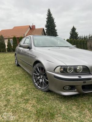 Pelēks BMW 530 1999 Šalčininkai, ar dzinēja tilpumu 3.00 L un nobraukumu 438 tūkst. km par 2550 €, foto 4 vietnē AUTOMOTO.COM.LV