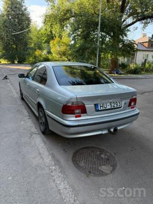 Grey BMW 530 1999 in Riga, with an engine capacity of 3.00 L and mileage of 404 thousand km for 1950 €, photo 5 on AUTOMOTO.COM.LV