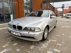 Pelēks BMW 530 1999 Cēsis, ar dzinēja tilpumu 3.00 L un nobraukumu 374 tūkst. km par 1750 €, foto  vietnē AUTOMOTO.COM.LV