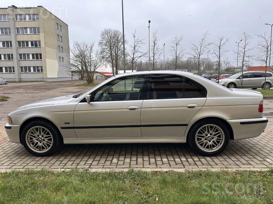 Pelēks BMW 530 2000 Liepāja, ar dzinēja tilpumu 3.00 L un nobraukumu 219 tūkst. km par 2900 €, foto 9 vietnē AUTOMOTO.COM.LV