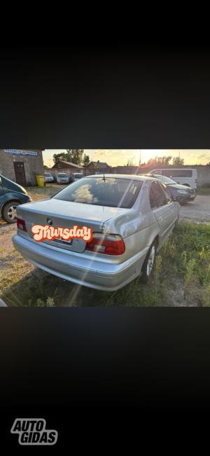 Grey BMW 530 2000 in Joniskis, with an engine capacity of 2.50 L and mileage of 387 thousand km for 850 €, photo 3 on AUTOMOTO.COM.LV