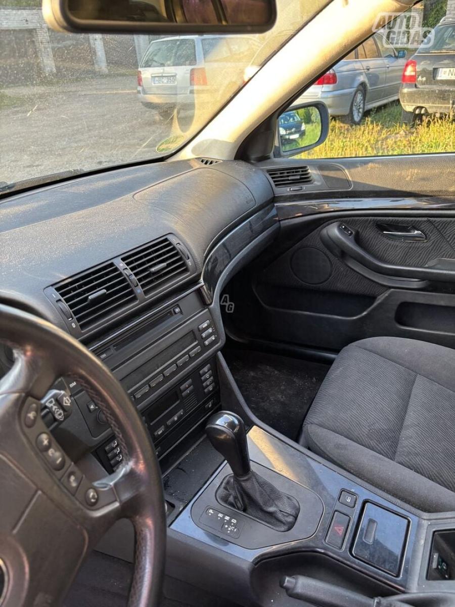 Grey BMW 530 2000 in Joniskis, with an engine capacity of 2.50 L and mileage of 387 thousand km for 850 €, photo 8 on AUTOMOTO.COM.LV