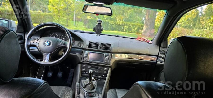 Grey BMW 530 2000 in Riga, with an engine capacity of 3.00 L and mileage of 487 thousand km for 4700 €, photo 6 on AUTOMOTO.COM.LV