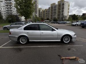 Pelēks BMW 530 2000 Viļņa, ar dzinēja tilpumu 2.90 L un nobraukumu 376 tūkst. km par 2000 €, foto 4 vietnē AUTOMOTO.COM.LV