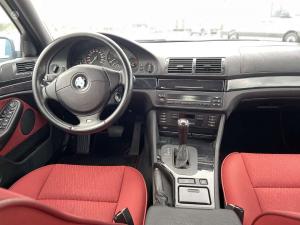 Grey BMW 530 2001 in Vilnius, with an engine capacity of 2.93 L and mileage of 316 thousand km for 3890 €, photo 14 on AUTOMOTO.COM.LV
