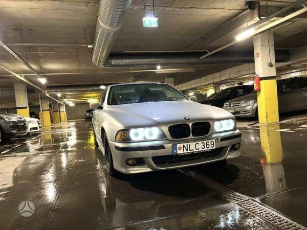 Grey BMW 530 2001 in Kaunas, with an engine capacity of 2.93 L and mileage of 400 thousand km for 2220 €, photo 7 on AUTOMOTO.COM.LV