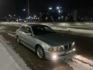 Grey BMW 530 2001 in Vilnius, with an engine capacity of 3.00 L and mileage of 362 thousand km for 1500 €, photo  on AUTOMOTO.COM.LV