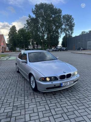 Pelēks BMW 530 2001 Marijampole, ar dzinēja tilpumu 2.93 L un nobraukumu 378 tūkst. km par 2150 €, foto  vietnē AUTOMOTO.COM.LV