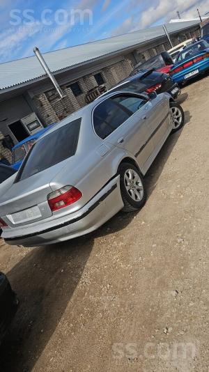 Pelēks BMW 530 2001 Rīga, ar dzinēja tilpumu 3.00 L un nobraukumu 400 tūkst. km par 1650 €, foto  vietnē AUTOMOTO.COM.LV