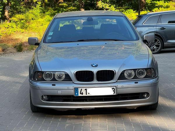 БМВ 530 2001 в Вильнюс на AUTOMOTO.COM.LV Серый БМВ 530 2001 в Вильнюс, объемом двигателя 2.93 л и пробегом 114 тыс. км за 6990 €, фото 4 на AUTOMOTO.COM.LV