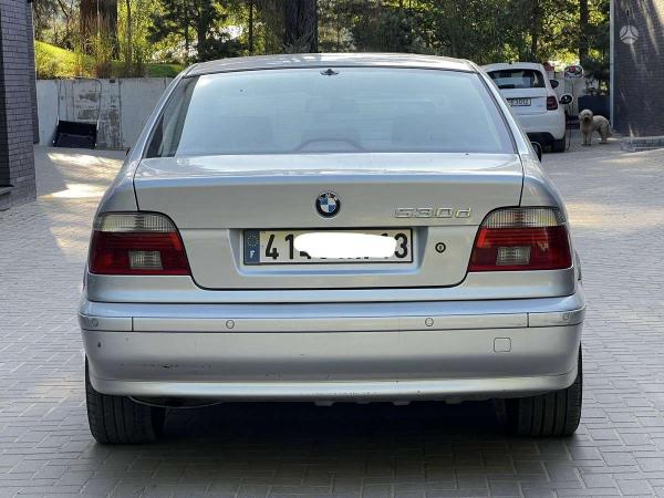 БМВ 530 2001 в Вильнюс на AUTOMOTO.COM.LV Серый БМВ 530 2001 в Вильнюс, объемом двигателя 2.93 л и пробегом 114 тыс. км за 6990 €, фото 6 на AUTOMOTO.COM.LV