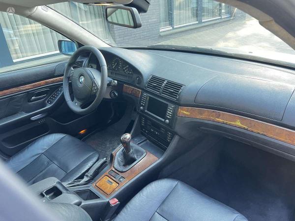 БМВ 530 2001 в Вильнюс на AUTOMOTO.COM.LV Серый БМВ 530 2001 в Вильнюс, объемом двигателя 2.93 л и пробегом 114 тыс. км за 6990 €, фото 9 на AUTOMOTO.COM.LV