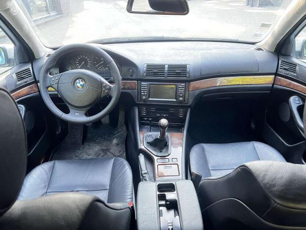 БМВ 530 2001 в Вильнюс на AUTOMOTO.COM.LV Серый БМВ 530 2001 в Вильнюс, объемом двигателя 2.93 л и пробегом 114 тыс. км за 6990 €, фото 11 на AUTOMOTO.COM.LV