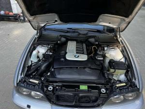 Pelēks BMW 530 2001 Viļņa, ar dzinēja tilpumu 2.93 L un nobraukumu 114 tūkst. km par 6990 €, foto 14 vietnē AUTOMOTO.COM.LV
