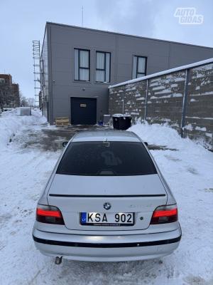 Grey BMW 530 2002 in Kretinga, with an engine capacity of 2.90 L and mileage of 389 thousand km for 1700 €, photo 9 on AUTOMOTO.COM.LV