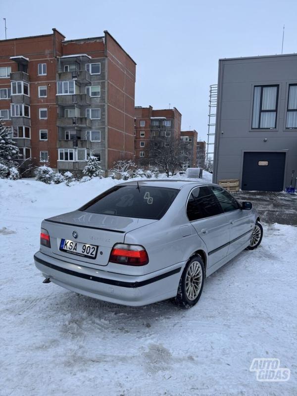 Grey BMW 530 2002 in Kretinga, with an engine capacity of 2.90 L and mileage of 389 thousand km for 1700 €, photo 10 on AUTOMOTO.COM.LV