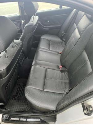 Grey BMW 530 2002 in Kaunas, with an engine capacity of 2.93 L and mileage of 365 thousand km for 3499 €, photo 8 on AUTOMOTO.COM.LV