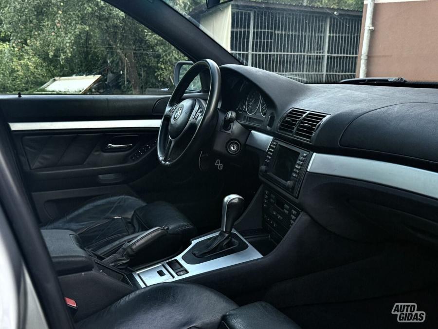 Grey BMW 530 2002 in Vilnius, with an engine capacity of 3.00 L and mileage of 318 thousand km for 2599 €, photo 8 on AUTOMOTO.COM.LV