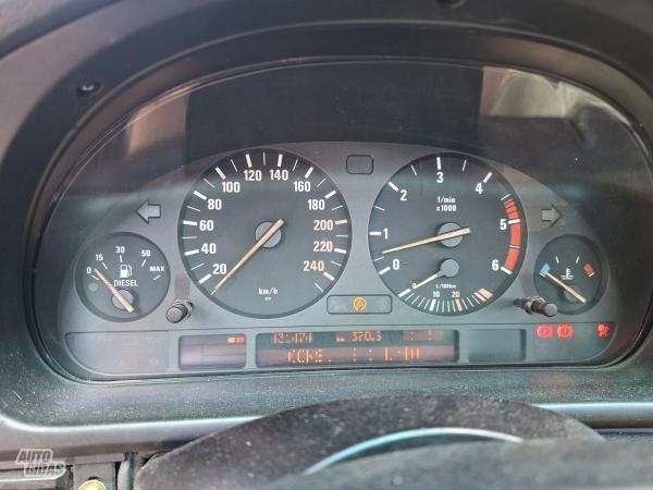 Grey BMW 530 2002 in Kaunas, with an engine capacity of 2.90 L and mileage of 432 thousand km for 1700 €, photo 10 on AUTOMOTO.COM.LV