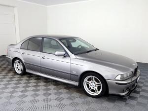 Grey BMW 530 2002 in Tallinn, with an engine capacity of 2.90 L and mileage of 387 thousand km for 2399 €, photo 1 on AUTOMOTO.COM.LV