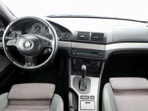 Grey BMW 530 2002 in Tallinn, with an engine capacity of 2.90 L and mileage of 387 thousand km for 2399 €, photo 6 on AUTOMOTO.COM.LV
