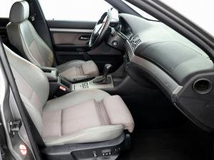 Grey BMW 530 2002 in Tallinn, with an engine capacity of 2.90 L and mileage of 387 thousand km for 2399 €, photo 7 on AUTOMOTO.COM.LV