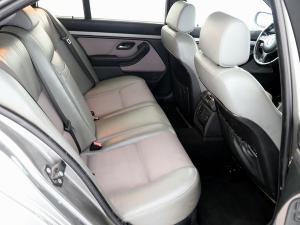 Grey BMW 530 2002 in Tallinn, with an engine capacity of 2.90 L and mileage of 387 thousand km for 2399 €, photo 8 on AUTOMOTO.COM.LV