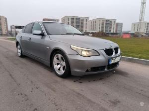Pelēks BMW 530 2003 Klaipėda, ar dzinēja tilpumu 3.00 L un nobraukumu 360 tūkst. km par 2650 €, foto 2 vietnē AUTOMOTO.COM.LV