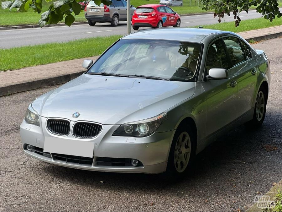Grey BMW 530 2003 in Vilnius, with an engine capacity of 3.00 L and mileage of 524 thousand km for 2299 €, photo 1 on AUTOMOTO.COM.LV